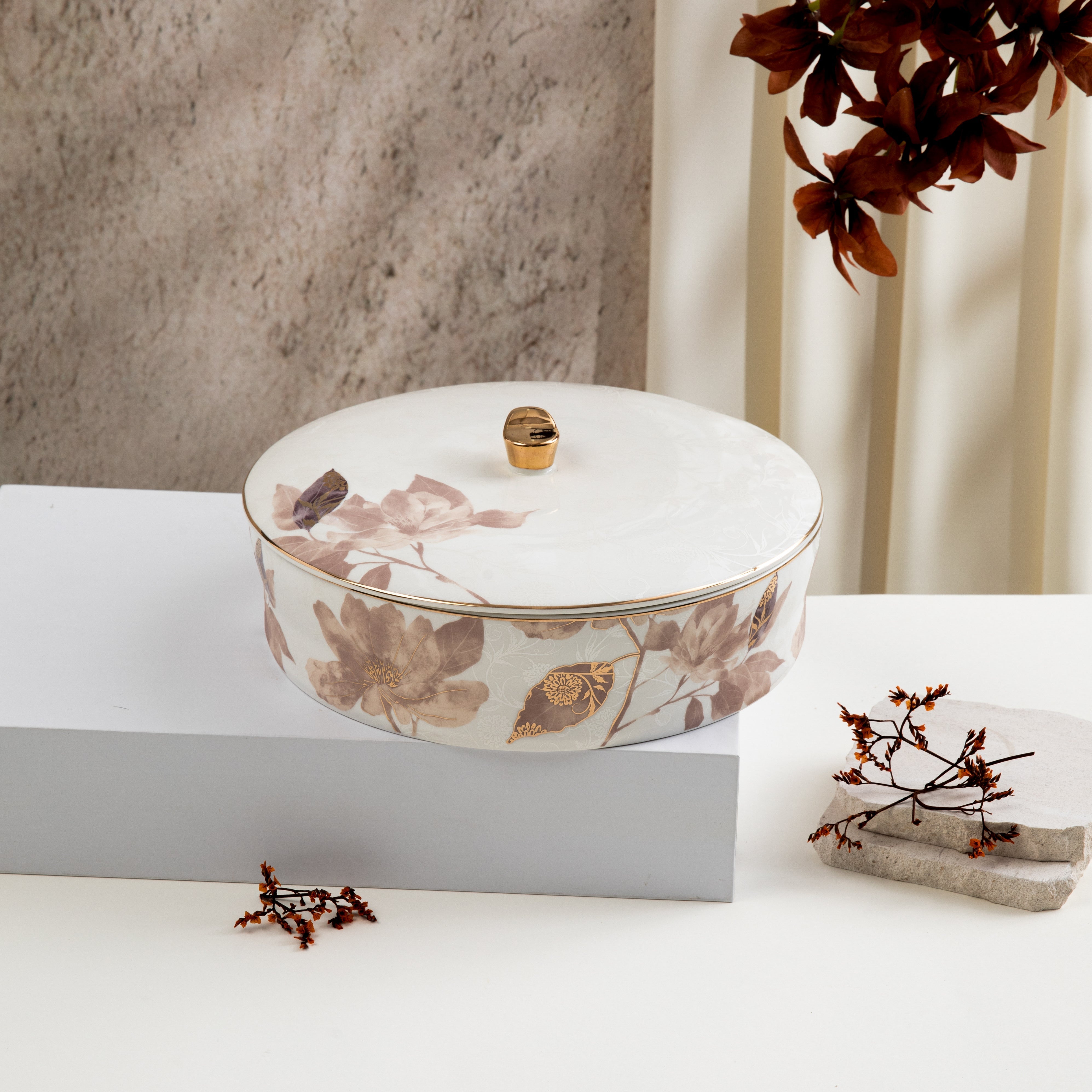 Large Date Bowl From Marisella - Red + Gold – Otantik Qatar